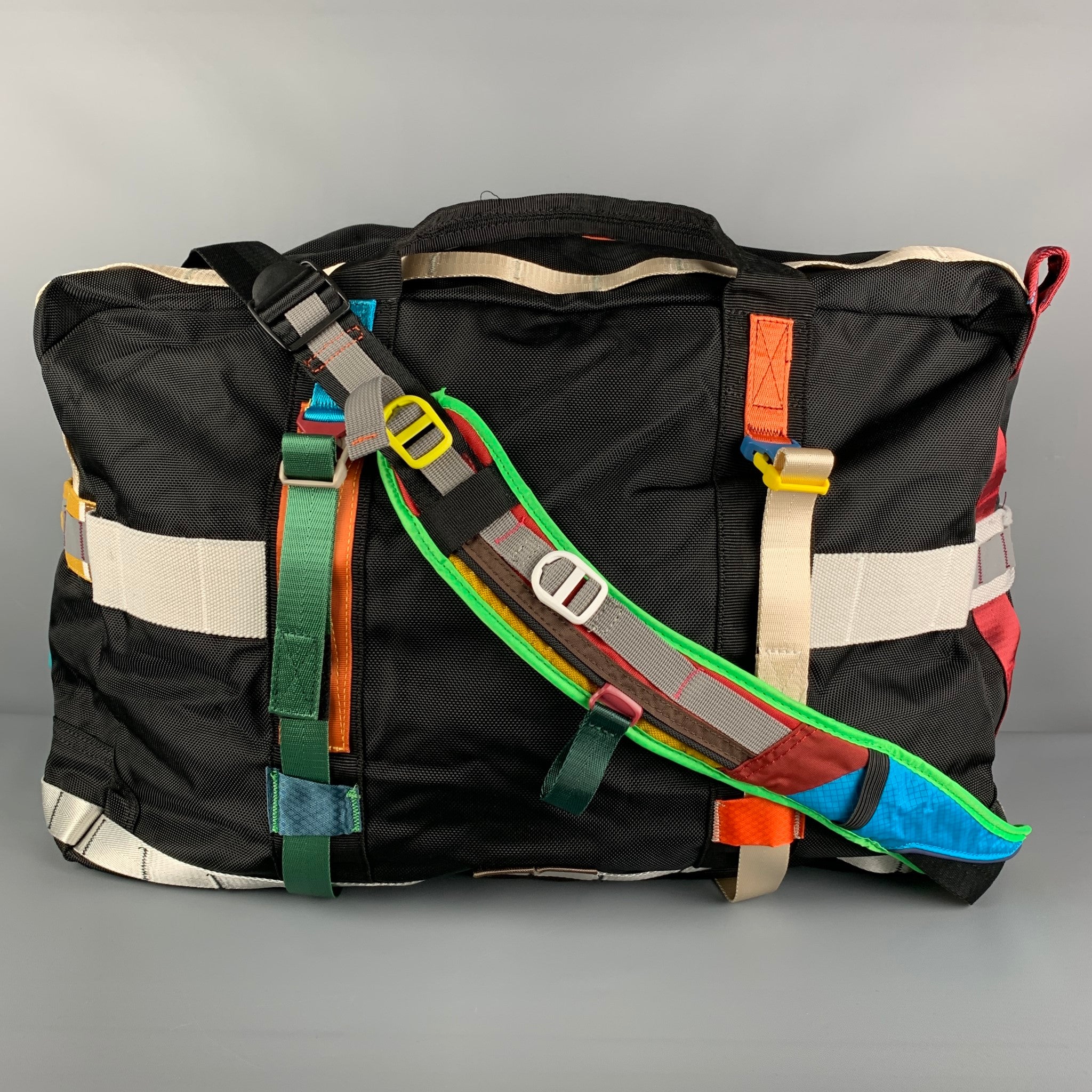 ZARA Black Multi-Color Nylon Weekender Bowling Bag – Sui Generis ...